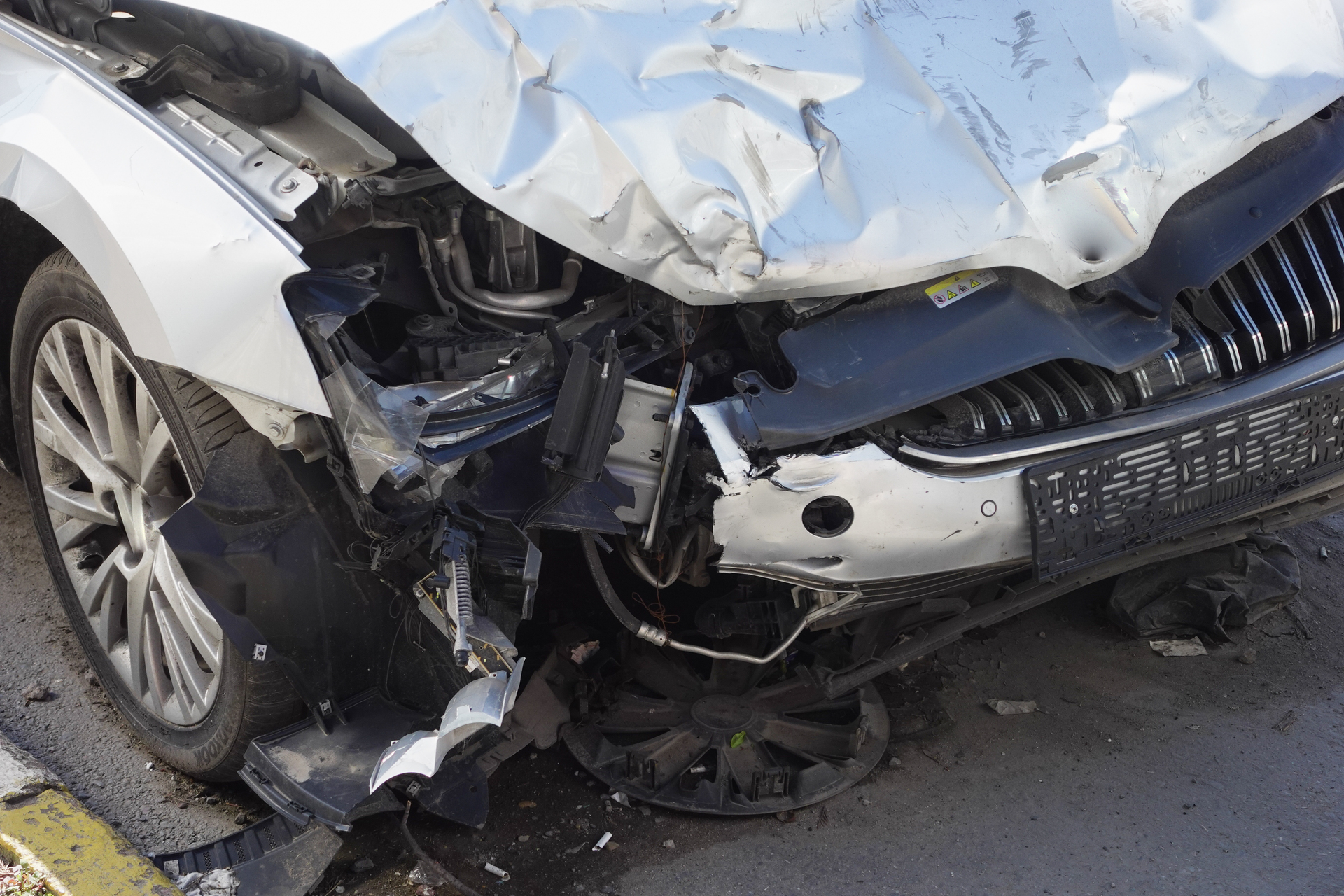 The Definitive Guide to Buying Wrecked Cars for Sale