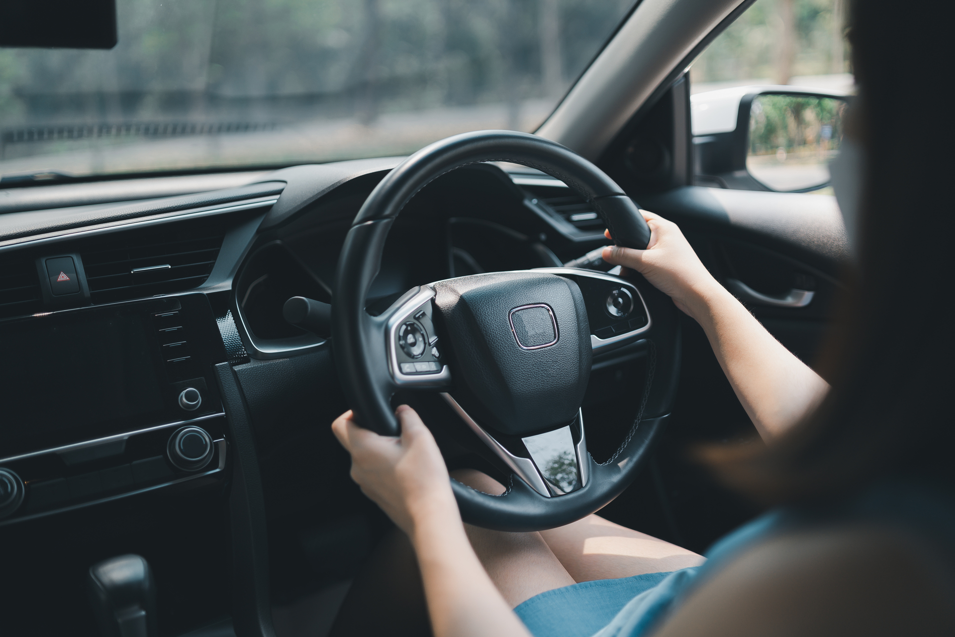 Right-Hand Drive Cars in the USA: Guide for Buyers